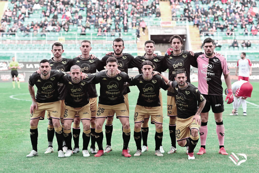 All the historical logos on the new (4th) PALERMO JERSEY – Euro Palermo ...